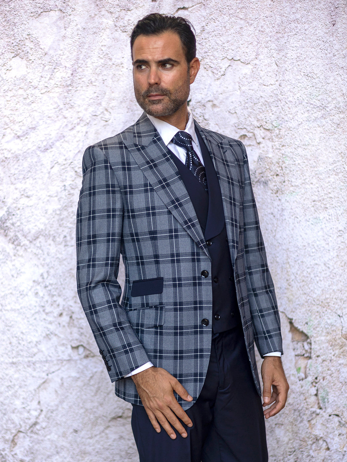 MANZINI PARIS-1 Men's 3-Piece Tailored Fit Plaid Business Suit Navy ...