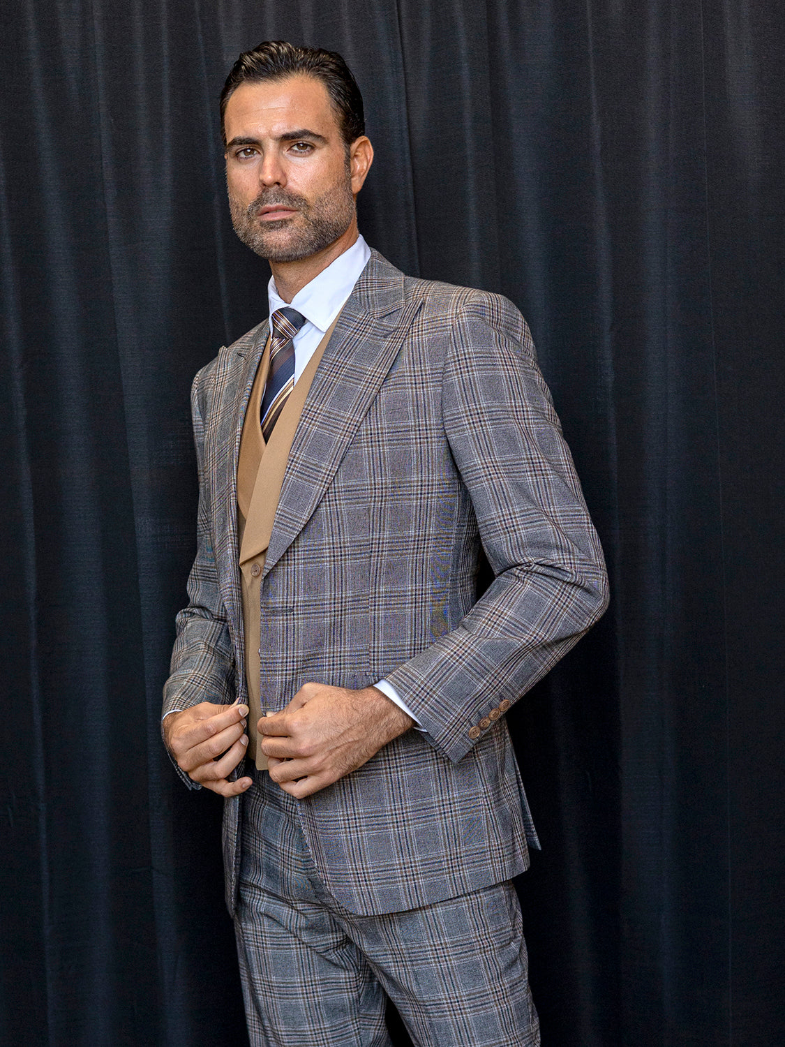 MANZINI PARIS-2 Men's 3-Piece Tailored Fit Plaid Business Suit Brown ...
